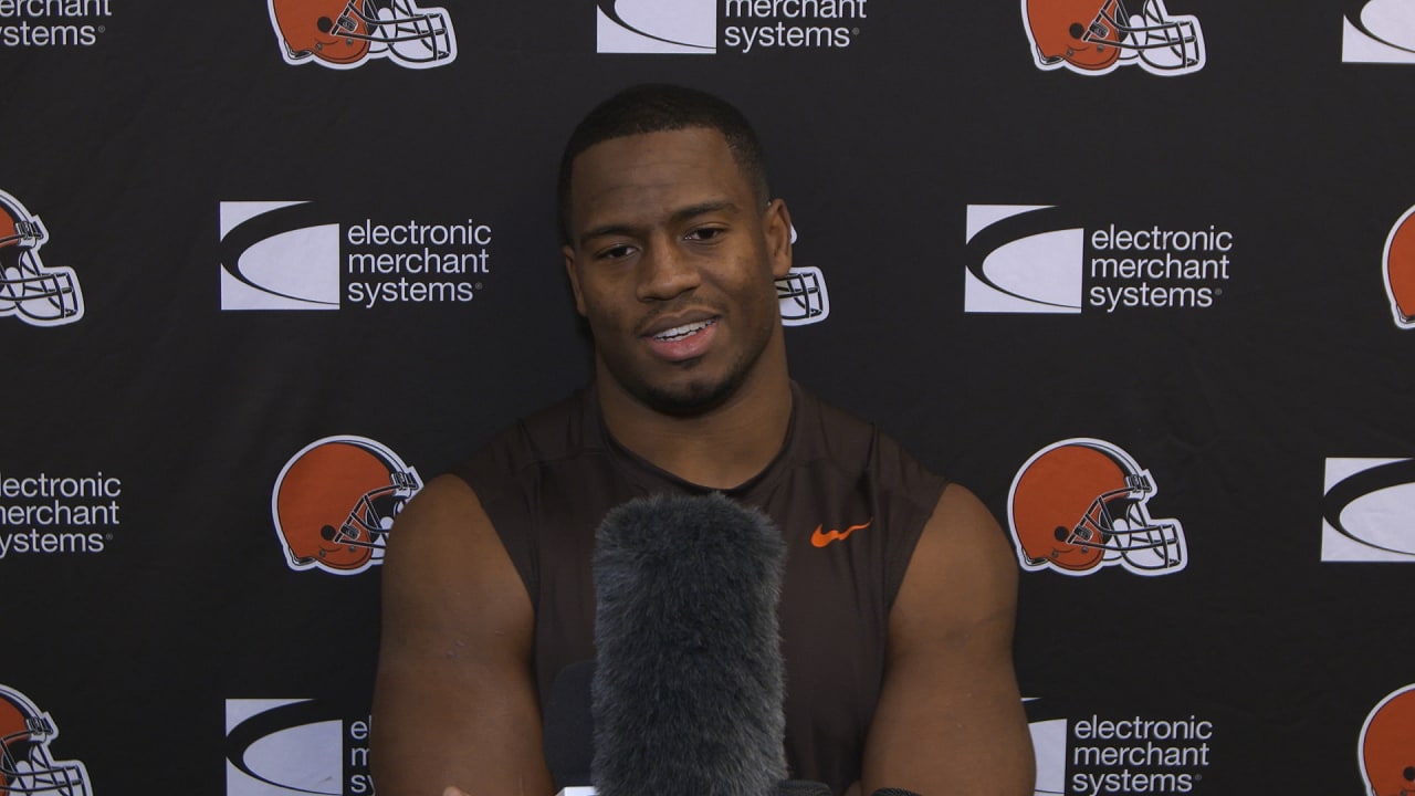 Nick Chubb on being NFL rushing leader: Everyone helped me get here