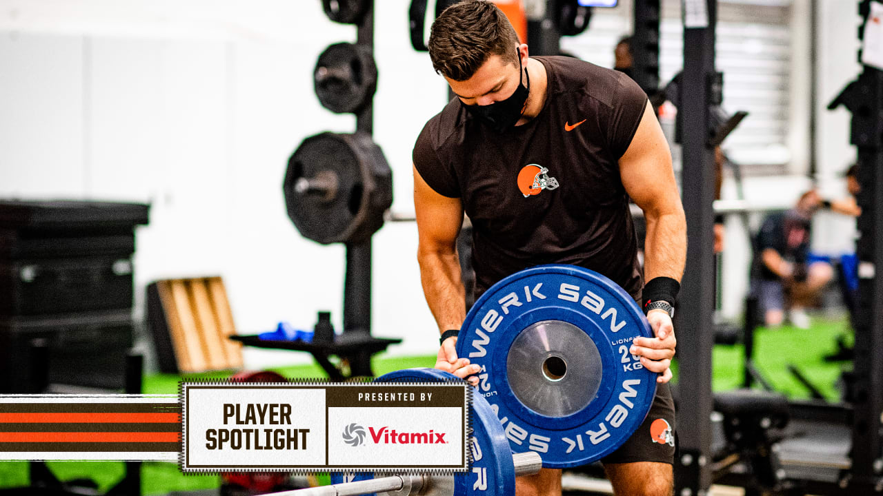 Pre-Camp Player Spotlight: TE Stephen Carlson