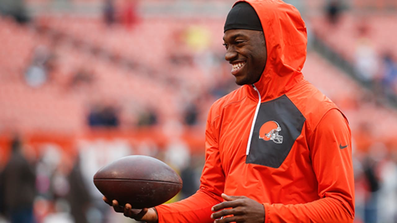 Friday roundup: Browns QB Robert Griffin III to start: ‘He’s ready’