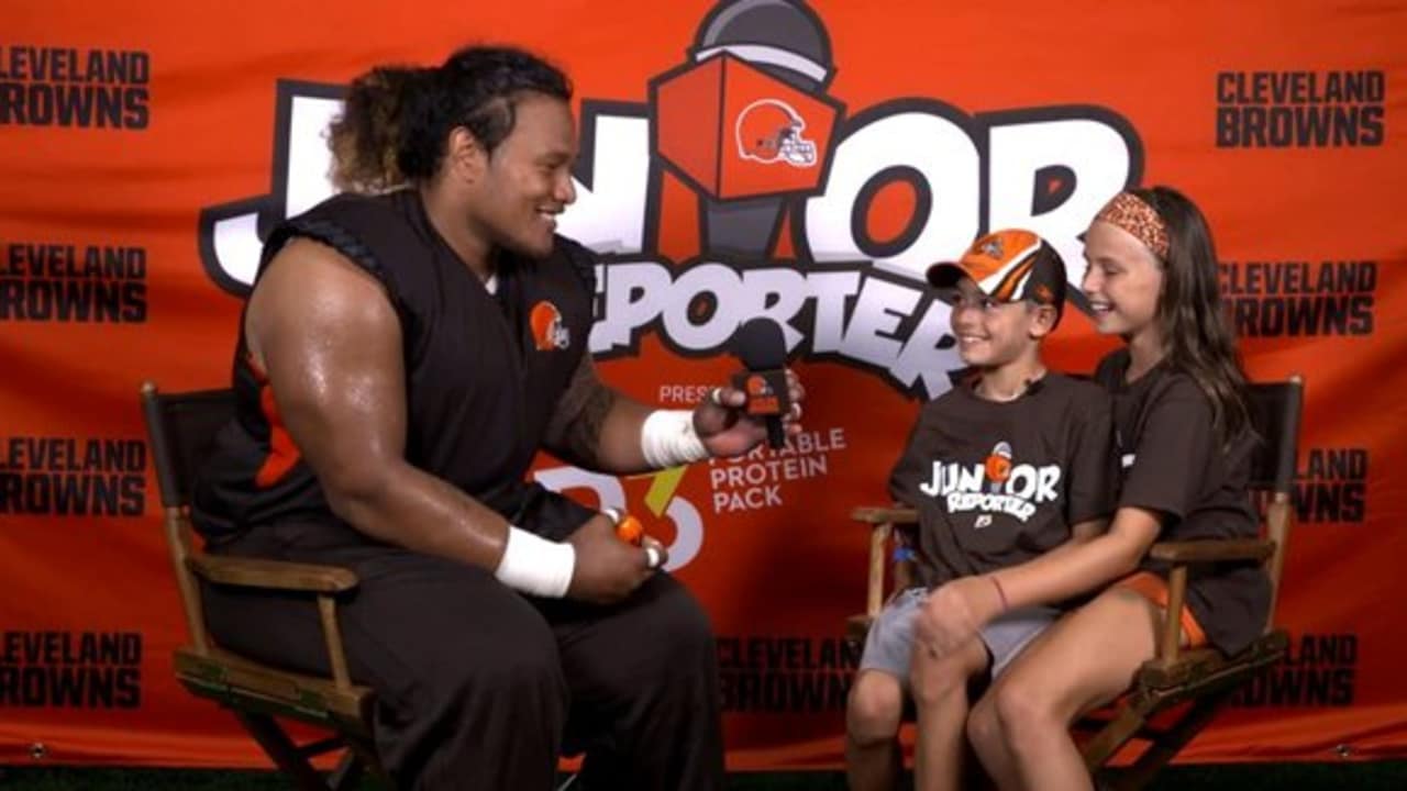 Junior Reporters with Danny Shelton