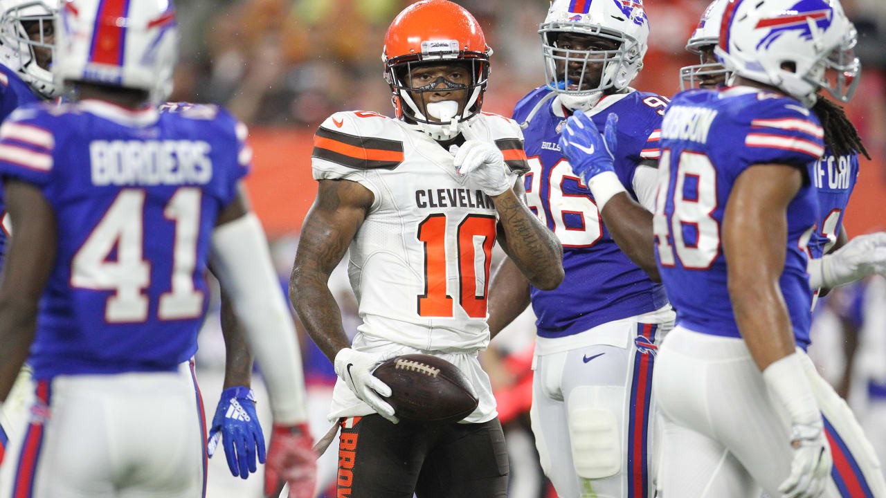 Browns elevate WR Da'Mari Scott, LB Xavier Woodson-Luster to active roster