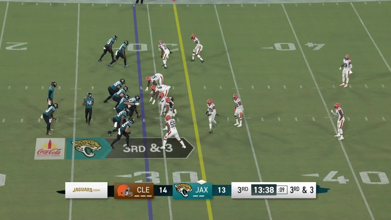 Isaiah Thomas pulls down Jake Luton for 9-yard sack