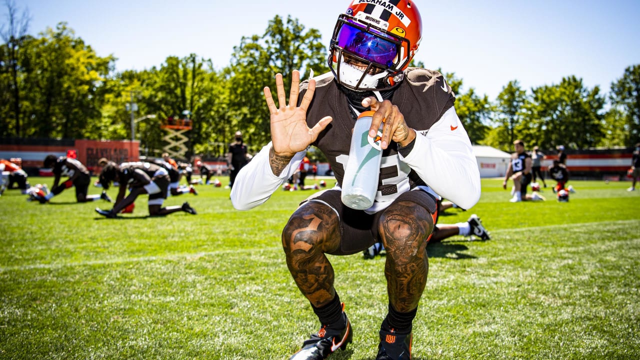 Photos: Faces of Training Camp