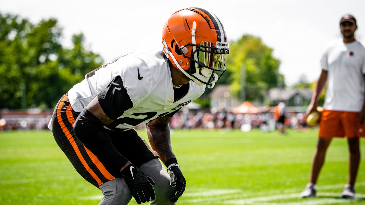 #BrownsCamp Daily: Denzel Ward follows through on INT bet with M.J ...