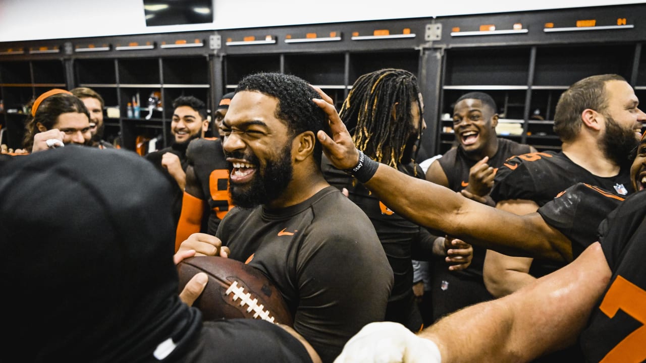 Photos: In Focus - Postgame Celebrations against the Buccaneers