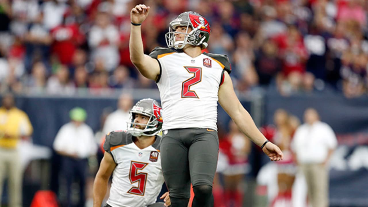 Headlines: A New Kicker Coming to Tampa Bay