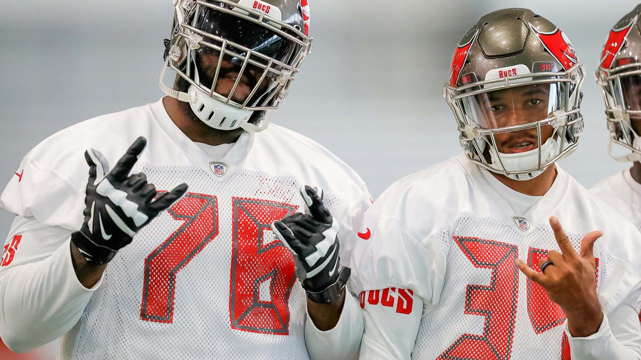 Top Photos of Bucs Mini-Camp, Day Two