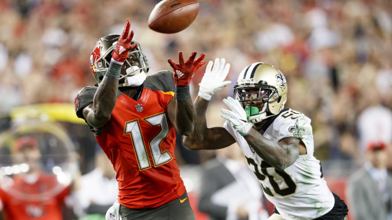Bucs-Saints Rivalry Hasn't Had Time to Cool