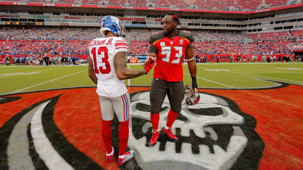Behind-the-Scenes: Buccaneers vs. Giants