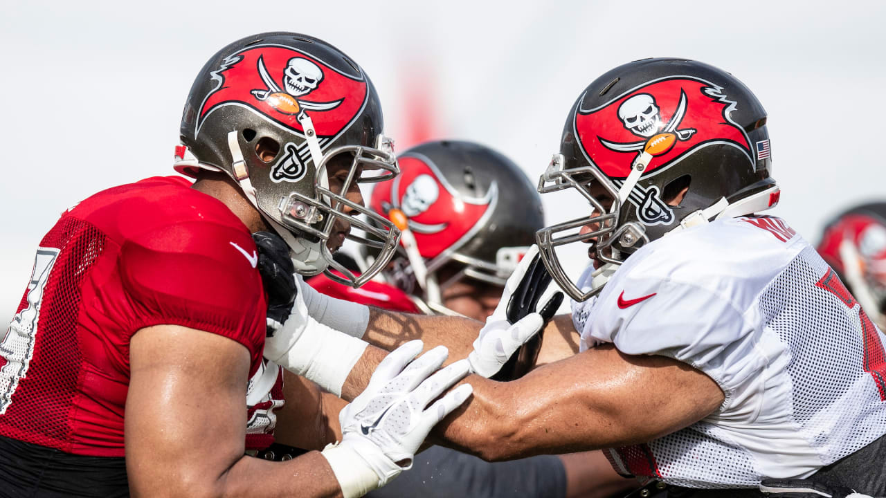 Best Photos from Bucs Training Camp Practice, Aug. 5