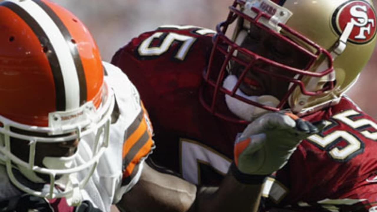 Bucs Sign Jamie Winborn