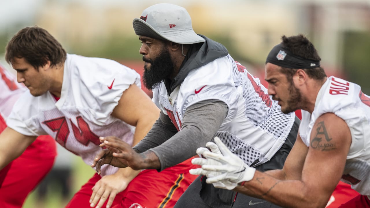 Bucs Continue Phase Two of Offseason Workouts | Practice Photos