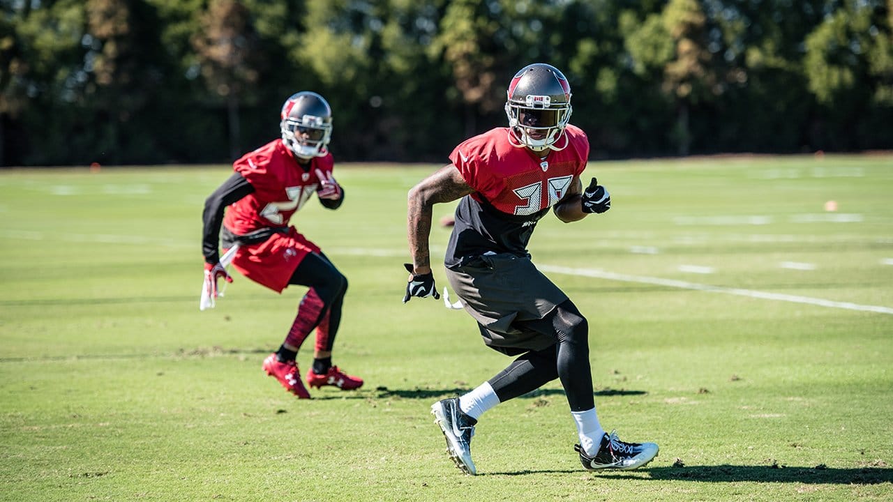 Photos: Buccaneers Practice, November 10
