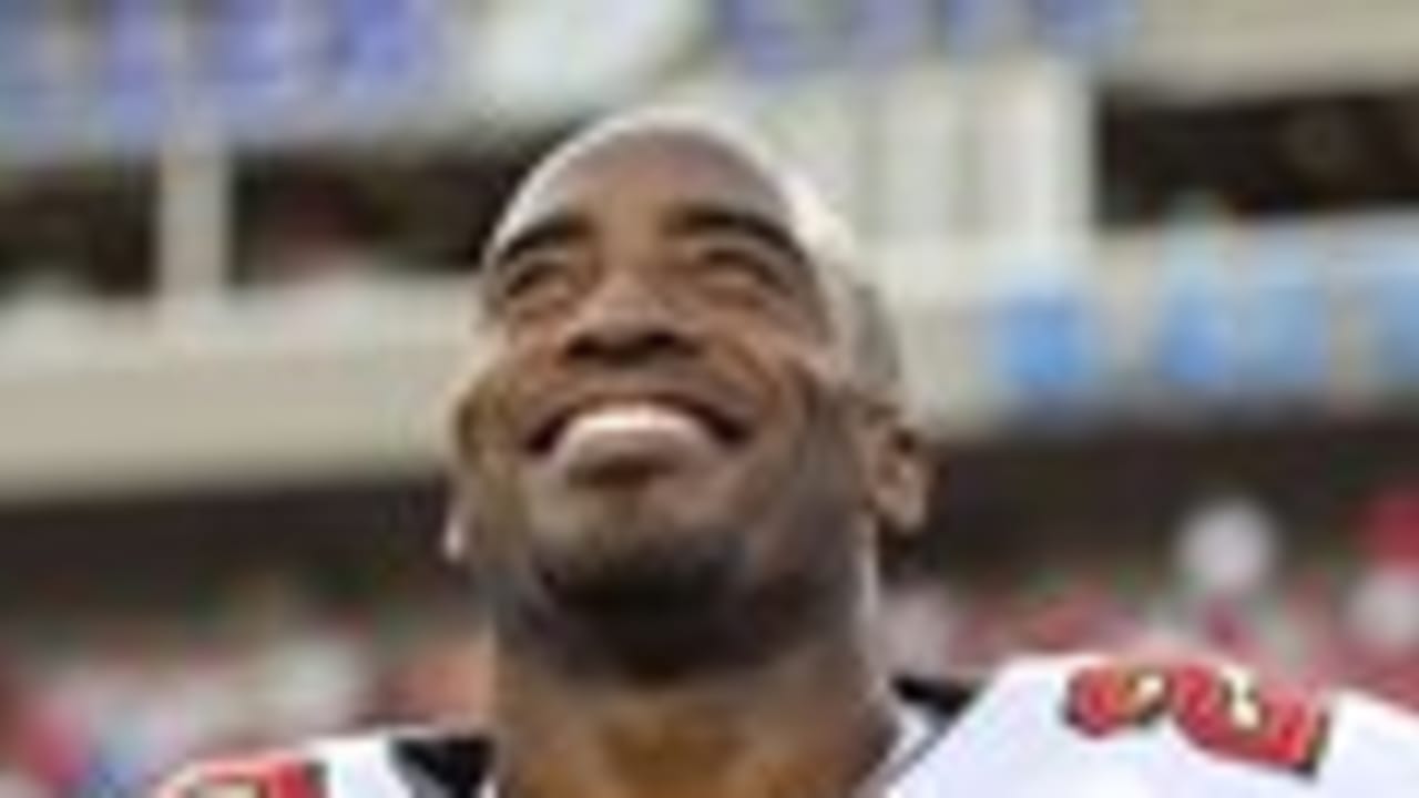 Teammates Salute Barber's Courage