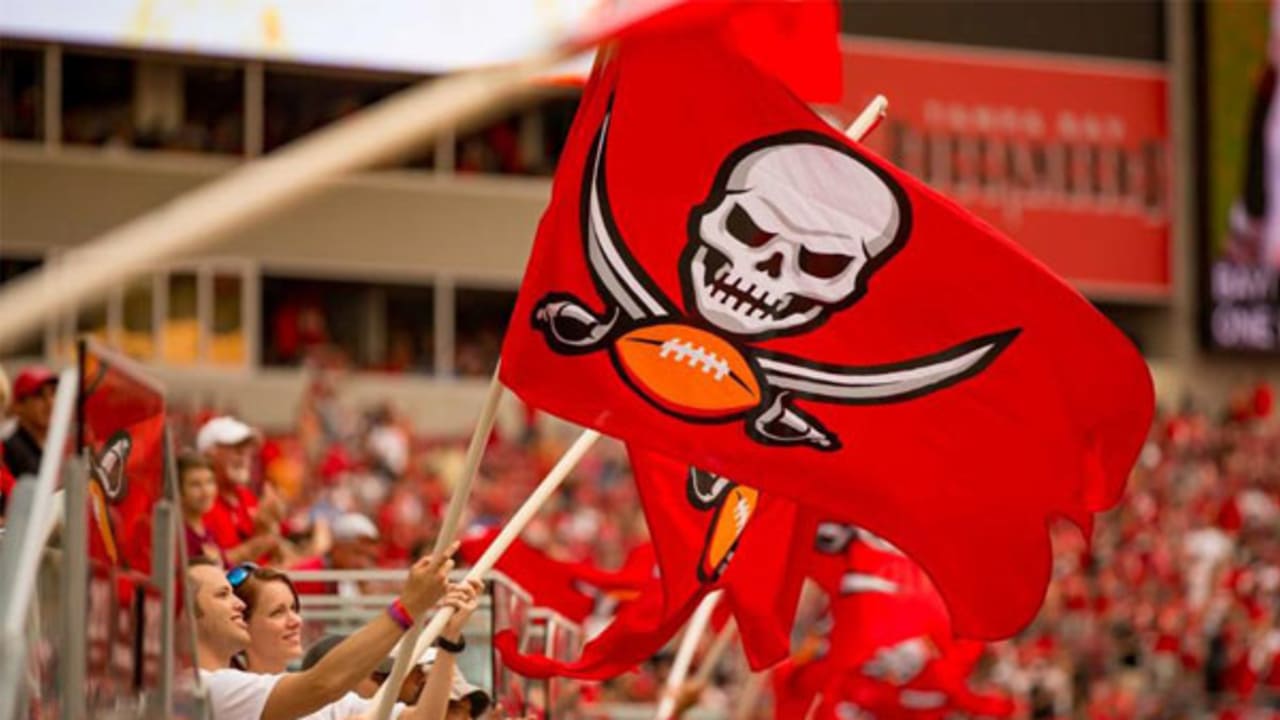 Social: Best of Bucs, June 2