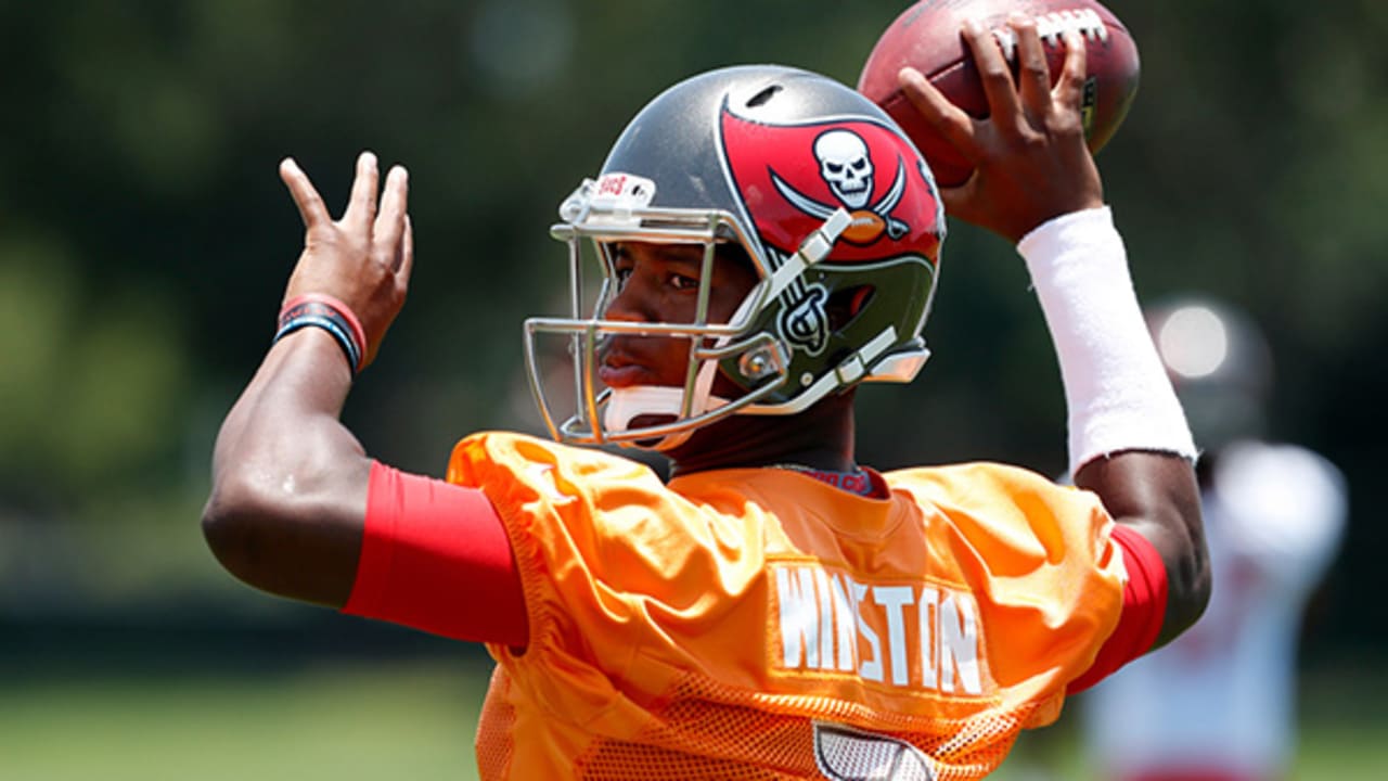 Winston Reports to Camp Early, Joins Rookies