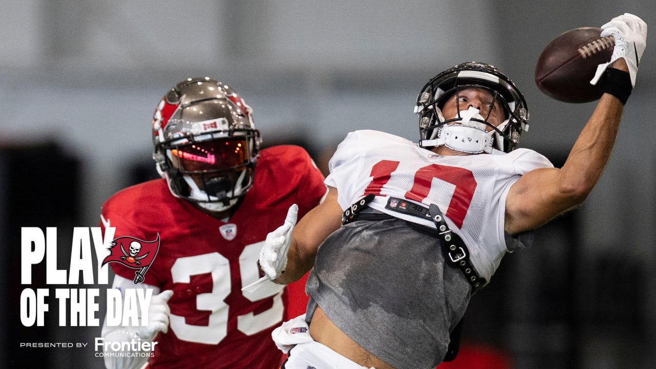 QB Blaine Gabbert throws to WR Scotty Miller in Training Camp - Highlight