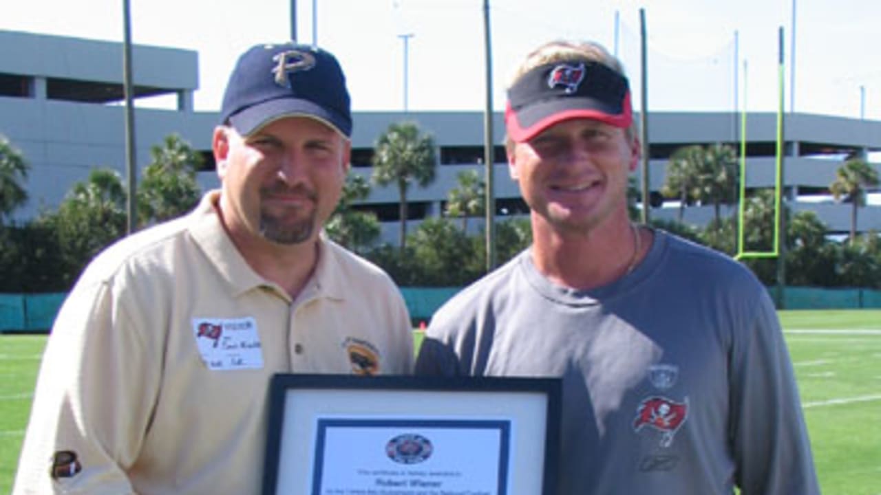 Coach of the Week: Robert Weiner