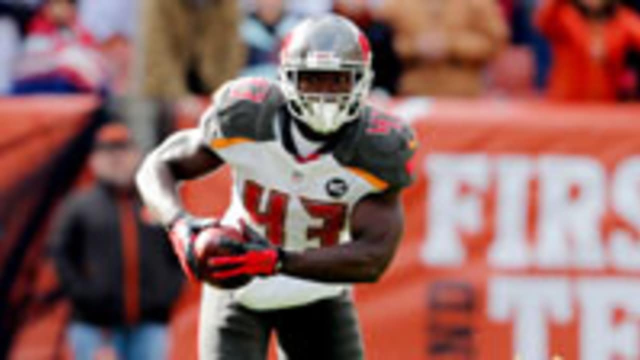 Bobby Rainey Signs RFA Tender