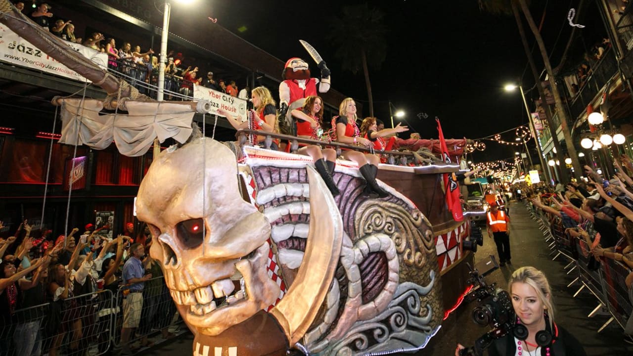 Photos: Bucs at 2017 Knight Parade