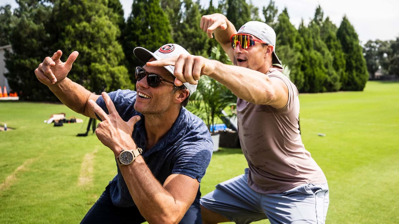 Best Photos of Rob Gronkowski from the 2021 Season