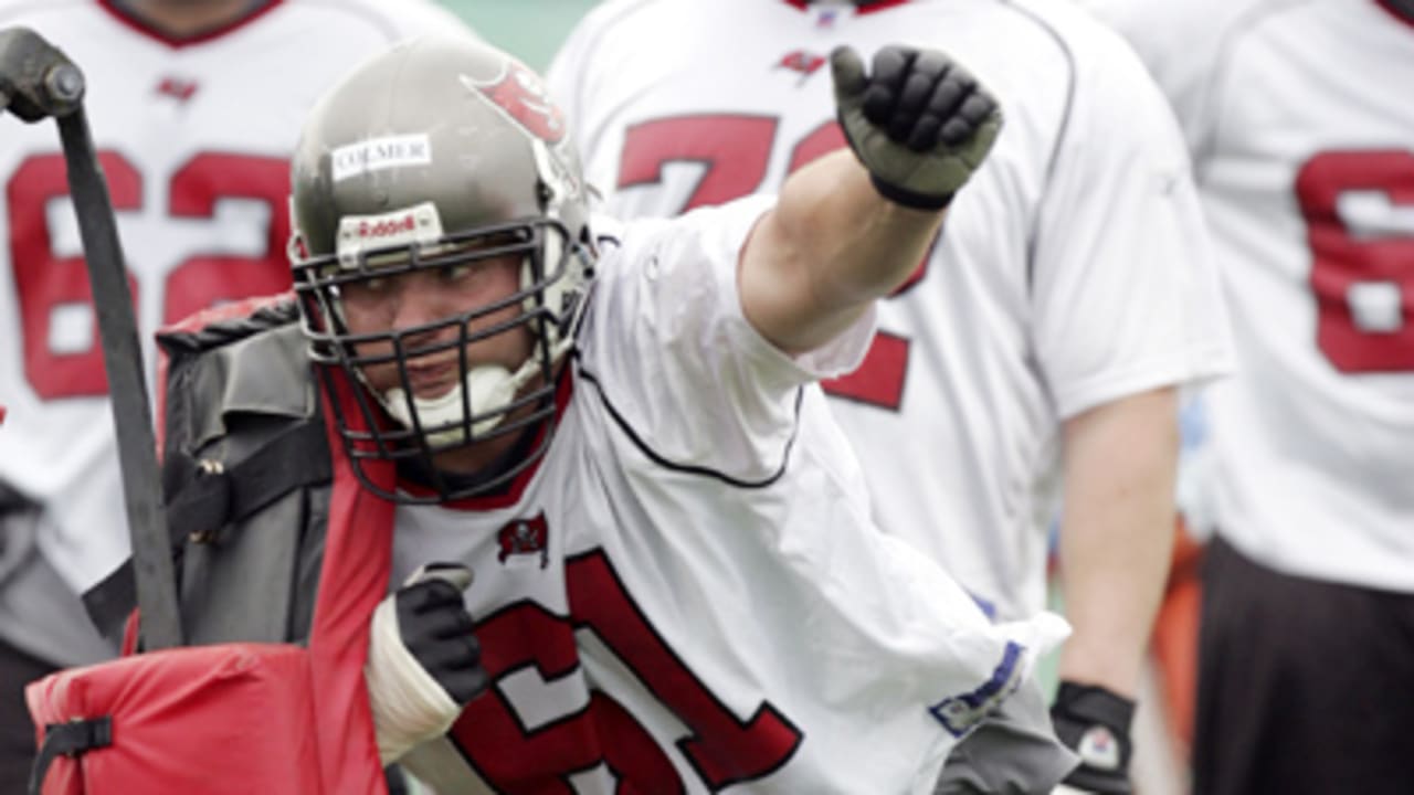 Two More Signed: Colmer and Razzano