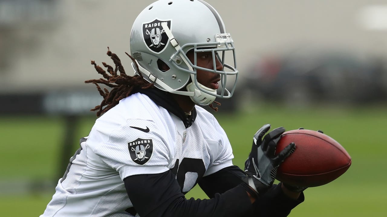 Bucs Sign WR Isaac Whitney to Practice Squad