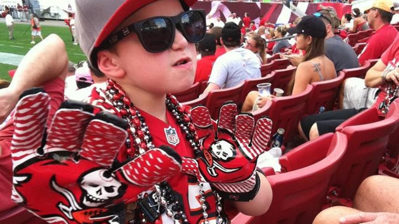 Photos: Bucs Fan Friday