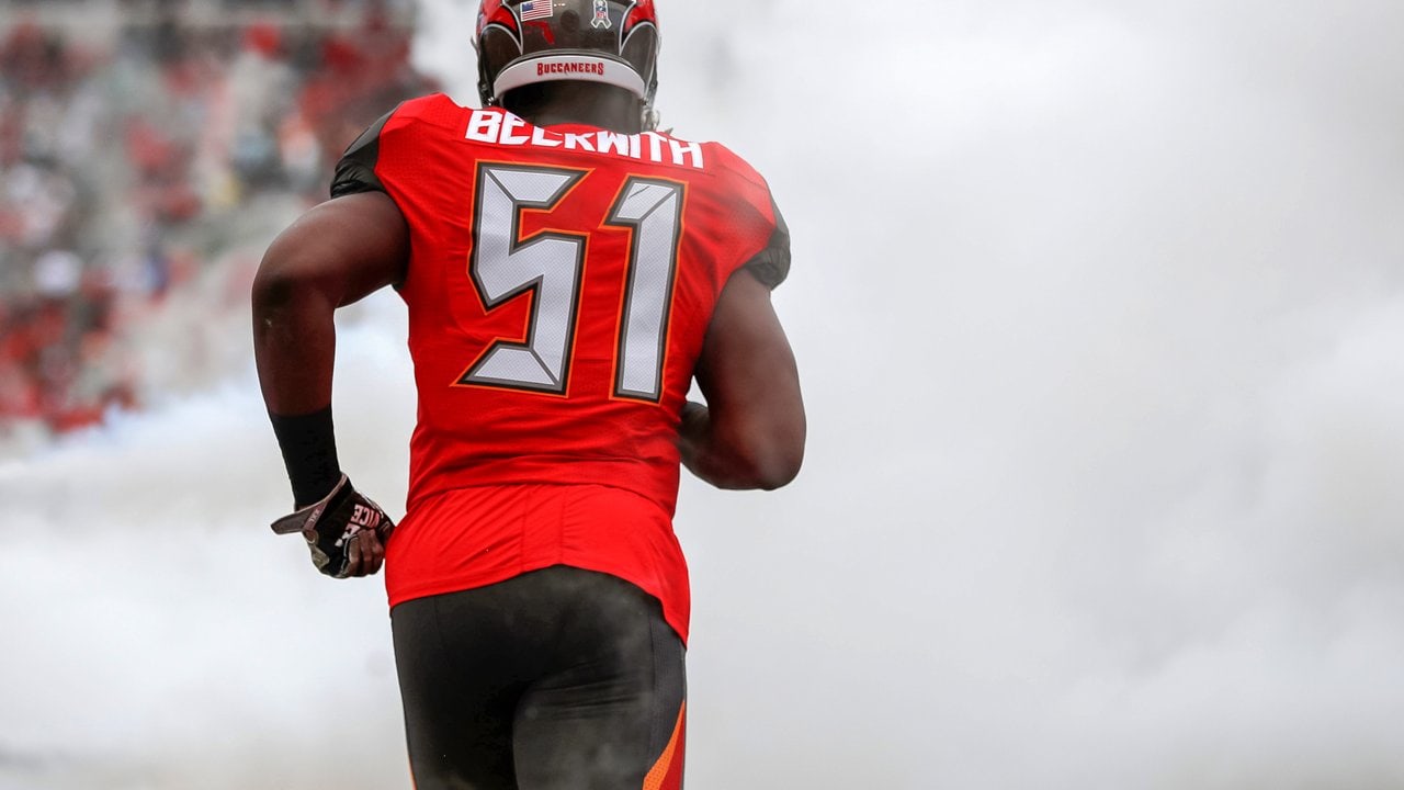 Photos: Best of LB Kendell Beckwith in 2017