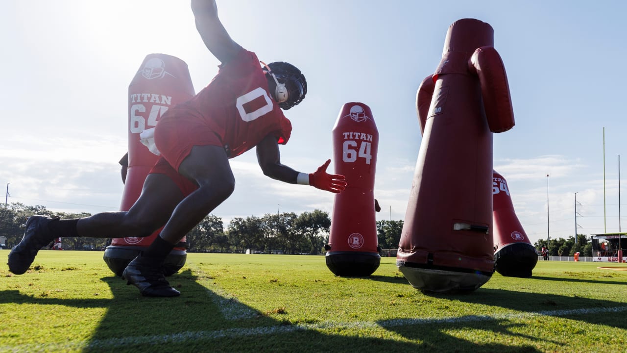 Bucs Face Tough Decision in OLB Room