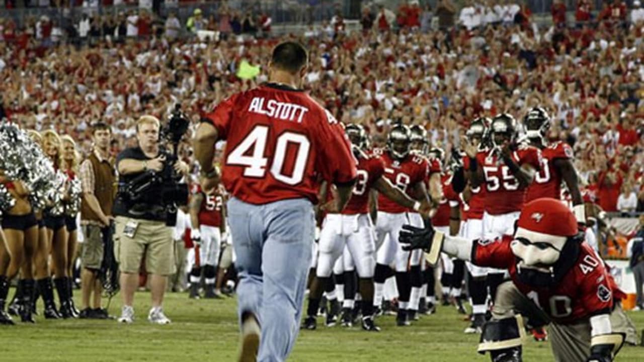 A Tribute to Mike Alstott