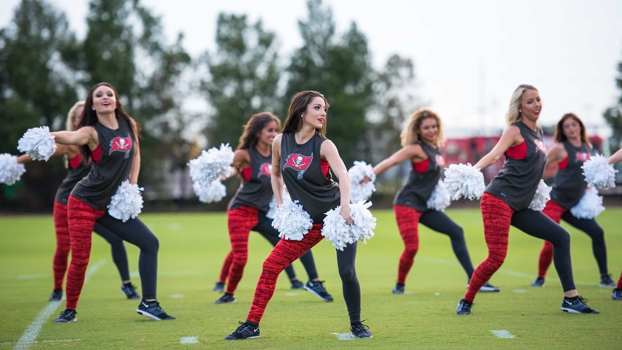 Photos: Cheerleader Practice, September 14