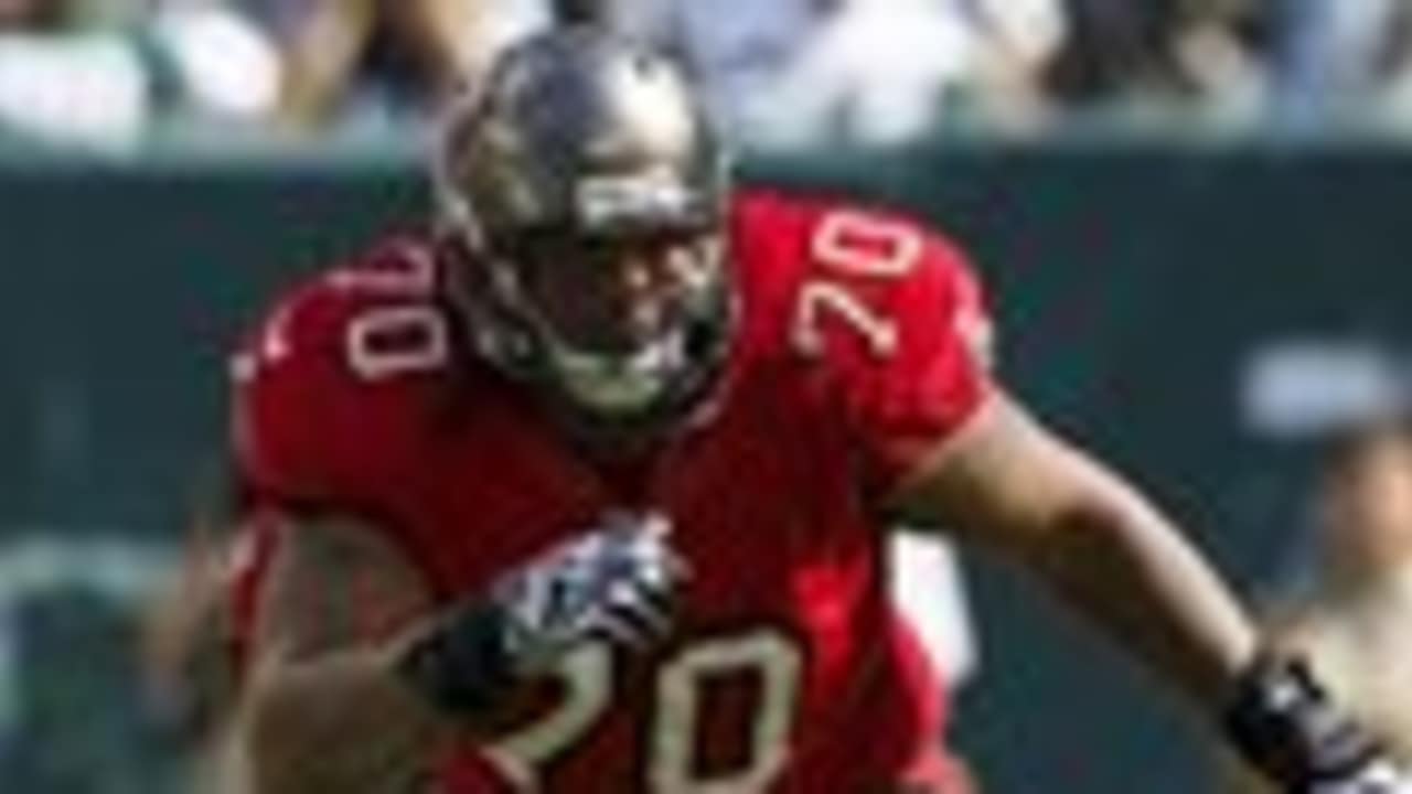 Bucs Release Penn After Signing Collins