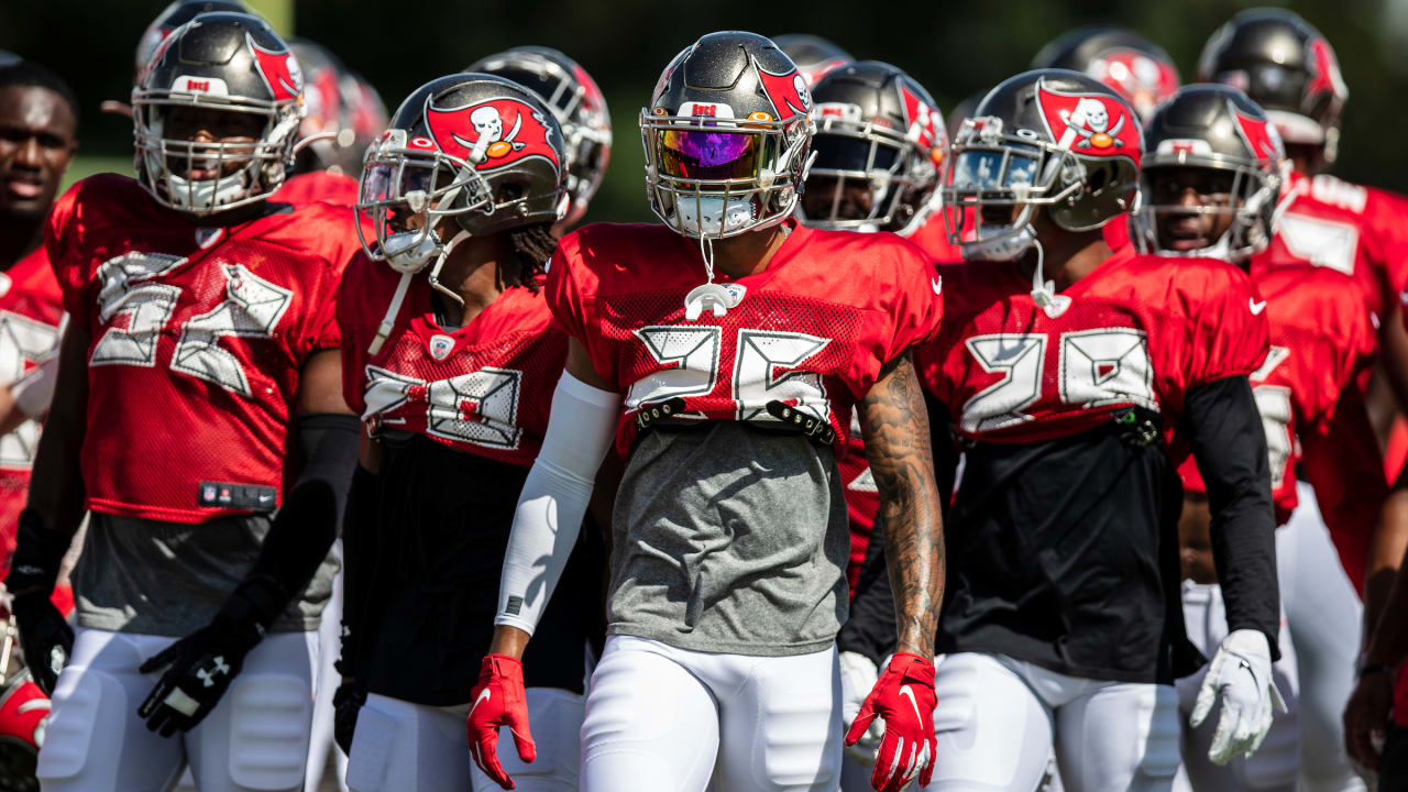 Best Photos from Bucs Training Camp Practice, Aug. 6