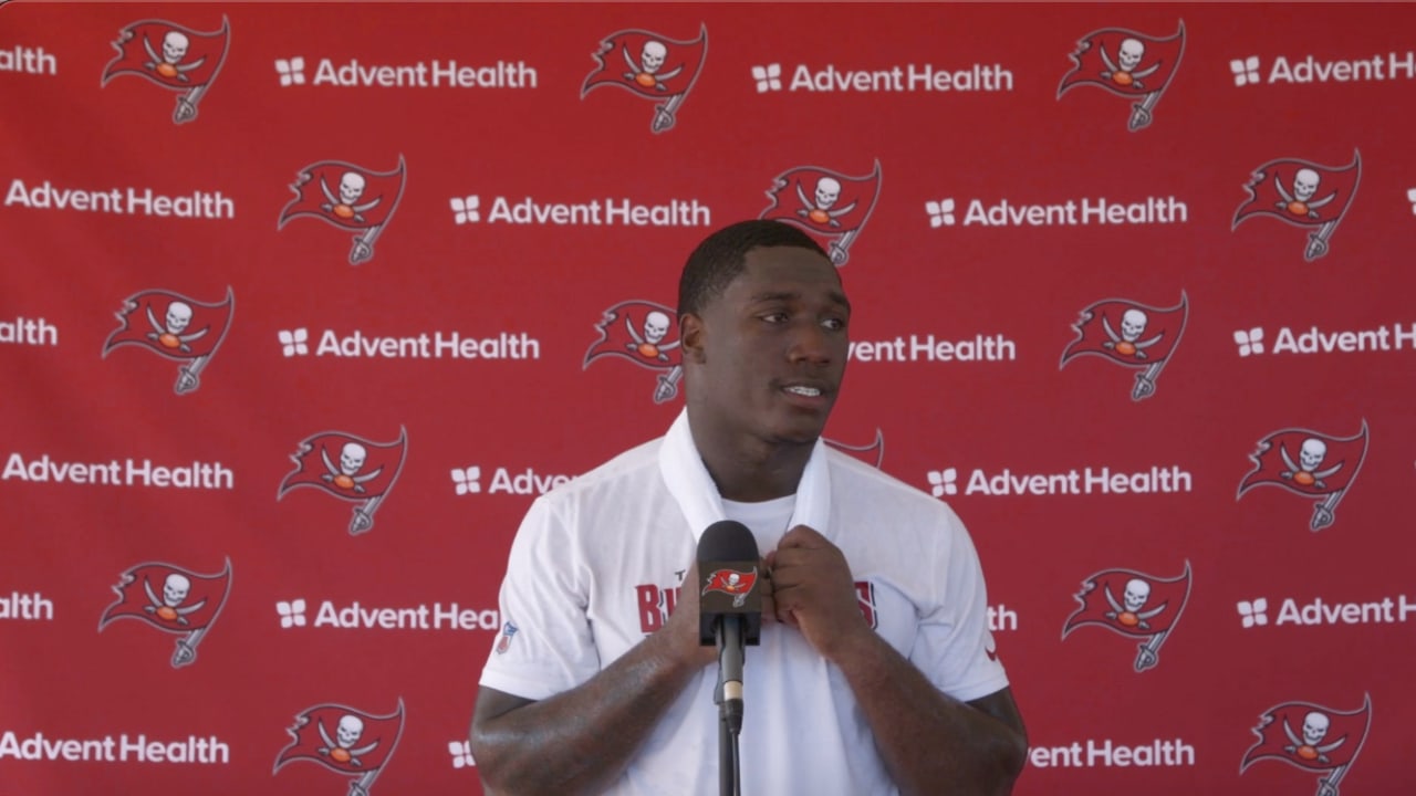 KJ Britt on Learning From Devin White & Lavonte David in First Training ...