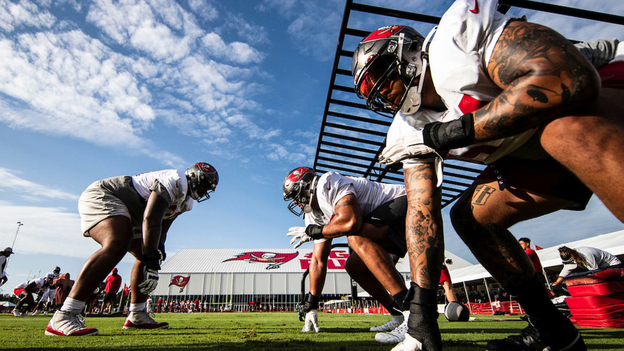 Best Photos from Bucs Training Camp Practice, Aug. 6