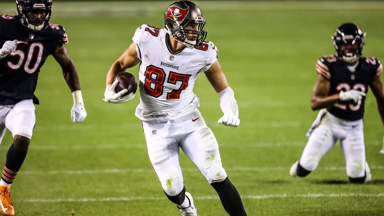 HIGHLIGHTS: Bears Defeat Buccaneers 20-19 in Week 5