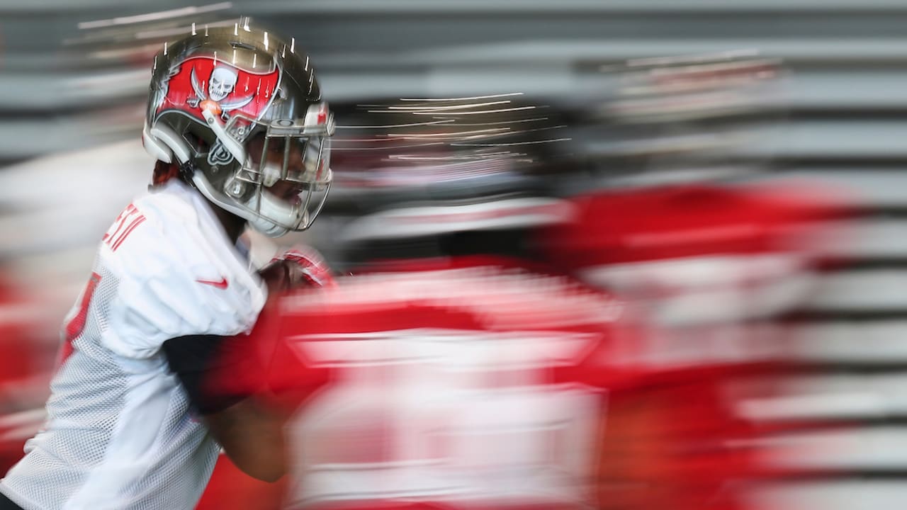 Top Photos from Bucs Practice, Sept. 10