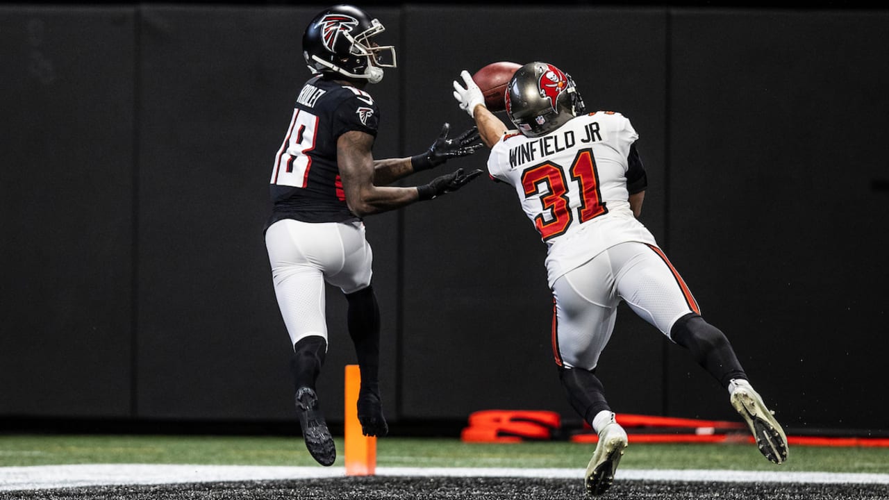 Buccaneers vs. Falcons Week 15 | Top Sights