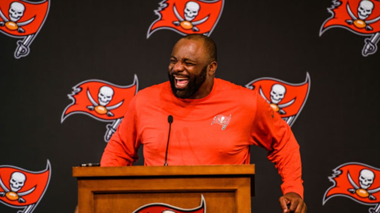 Bucs' New Defensive Line Coach All Smiles In Introductory Press Conference