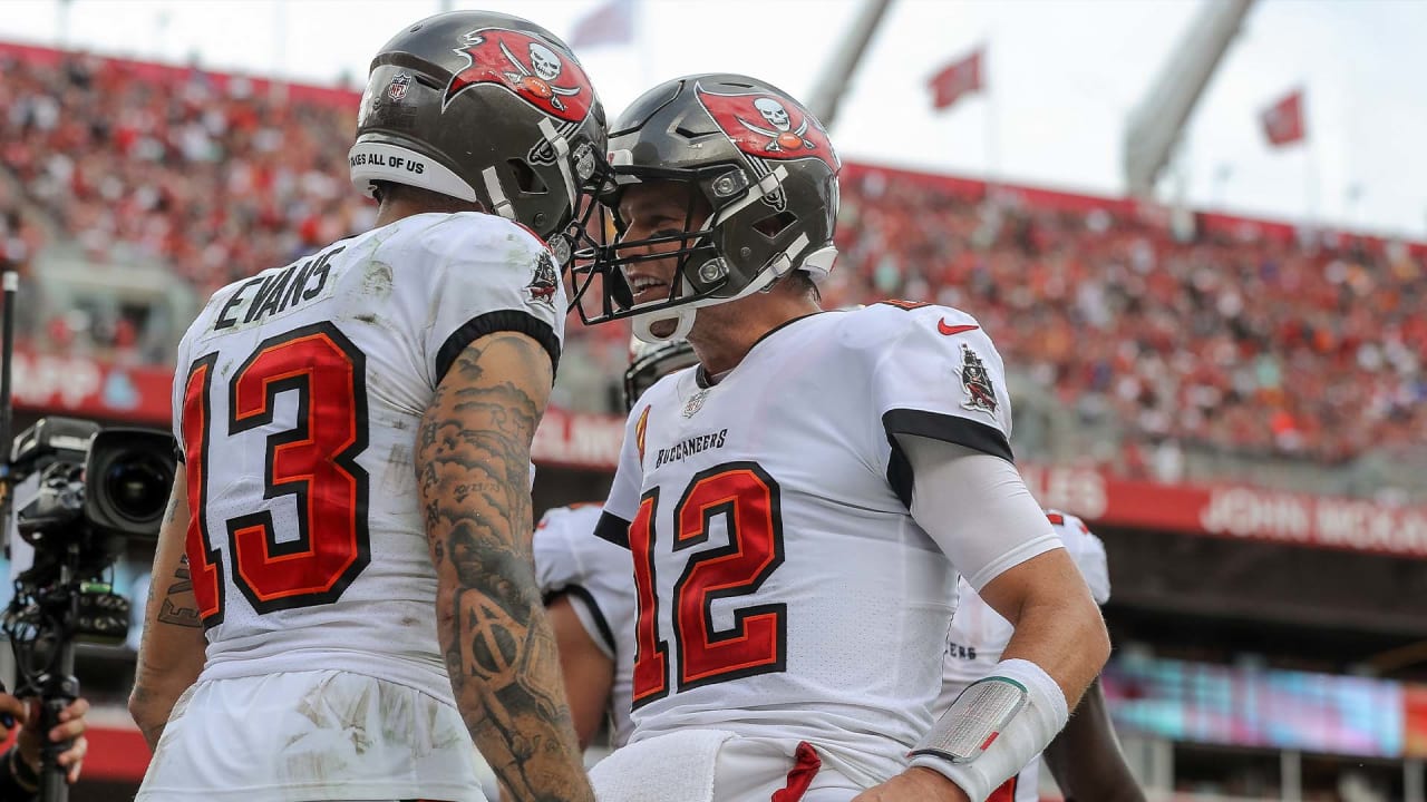 Depth Chart for Tampa Bay Buccaneers: Week 1 Tom Brady, Mike Evans ...