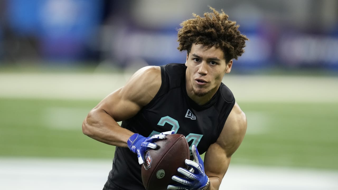 Bucs Trade Back In for Speedy CB Zyon McCollum