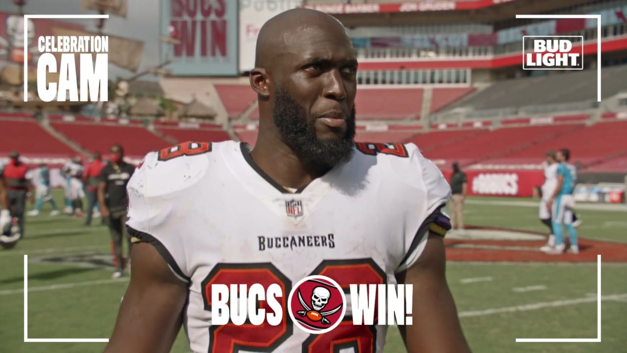 Team Celebrates following Week 2 victory at Raymond James Stadium