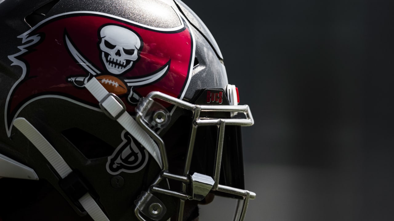 Five MORE Bucs Camp Storylines to Watch