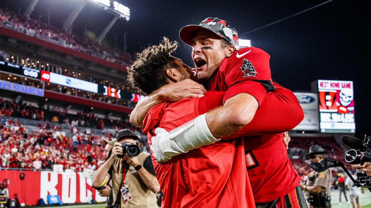 Gene Deckerhoff Calls Bucs Incredible 4th-Quarter Rally Win Over Saints