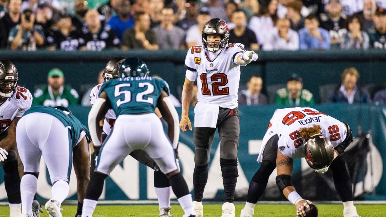 Eagles Defense vs. Buccaneers Offense | The Battle Begins Up Front