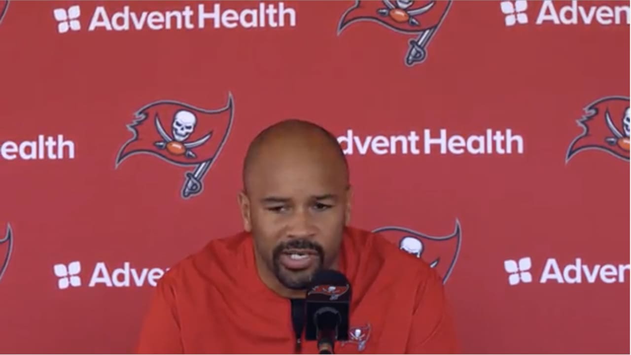 Larry Foote on Shaq Barrett's Intensity, Improving Pass Rush | Press ...