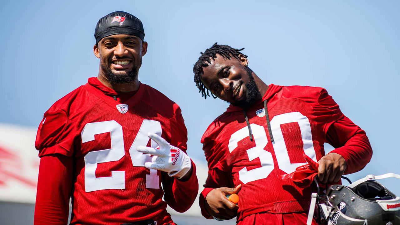 Larry Foote News | SportSpyder