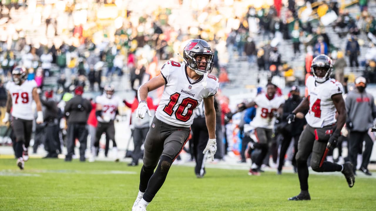 Top 10 Throwback Bucs Plays of All Time