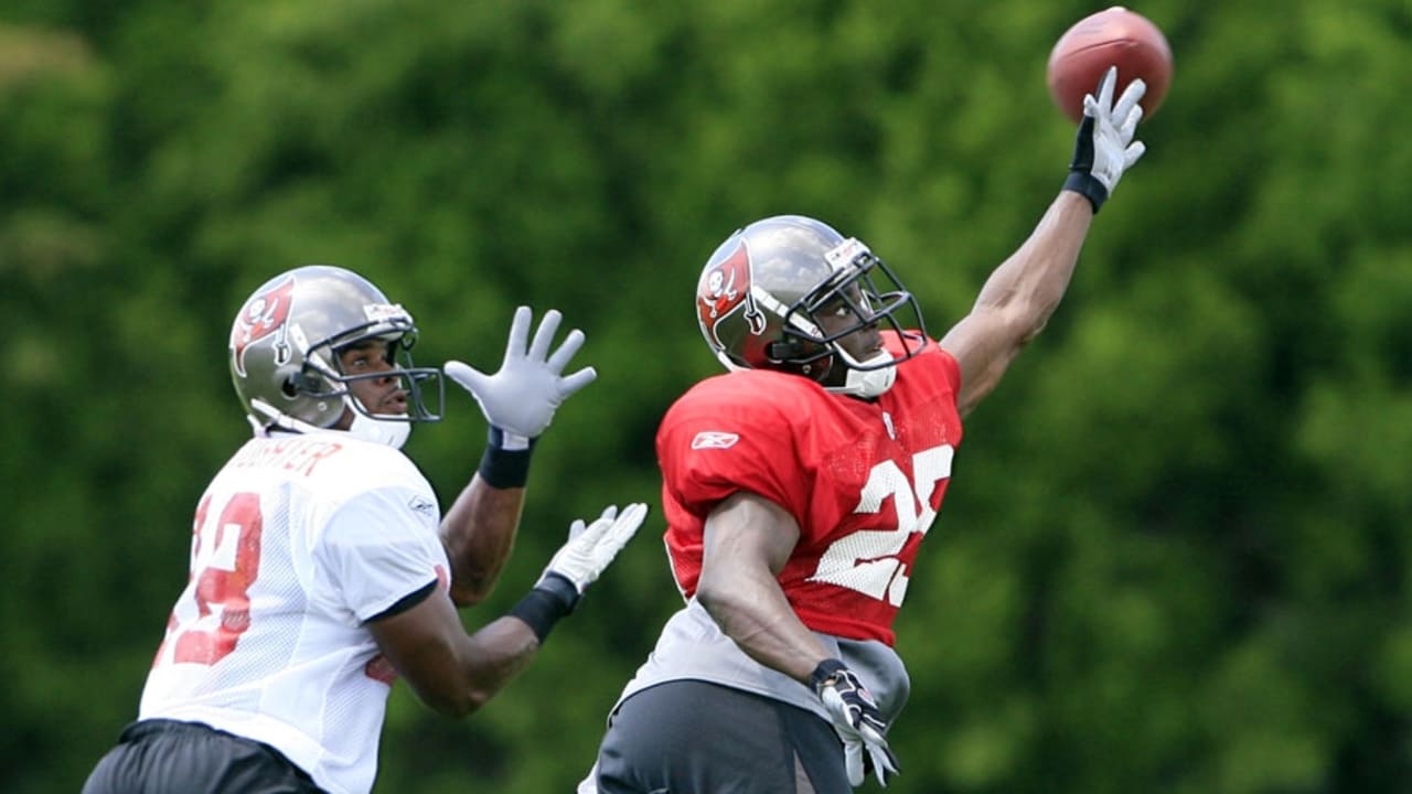 Roberson Promoted from Practice Squad